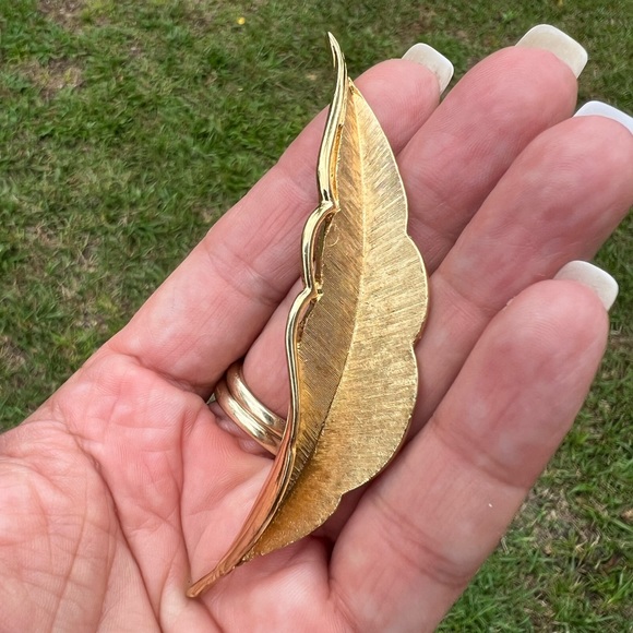 Boucher | Jewelry | Vintage Signed Marcel Boucher 896p Brushed Gold ...